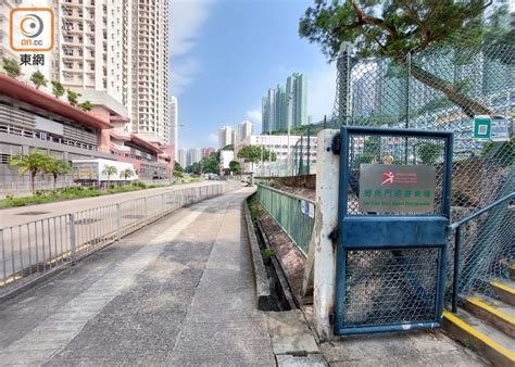 油塘中年男暈倒街頭 昏迷送院搶救｜即時新聞｜港澳｜oncc東網