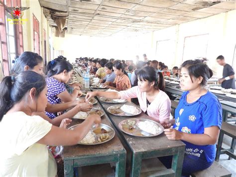 ဖမ်းမိထားသည့် တပ်မိသားစုနှင့် ကလေးများ အပါအဝင် စစ်သုံ့ပန်းပုံများ အေအေ
