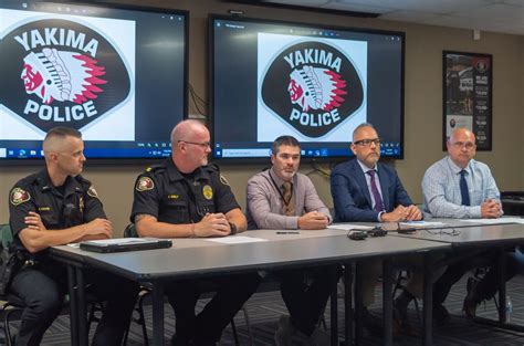 Yakima Police Give Update On Weekend Crimes Identify Seasons Homicide