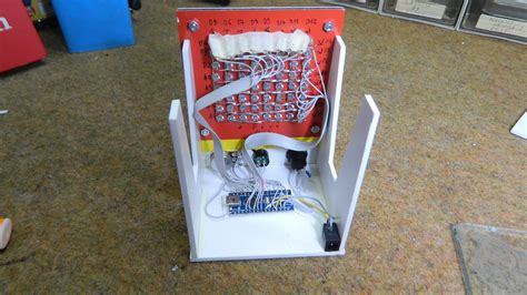 Diy Arduino Tug Of War Game On Homemade 8x8 Led Matrix Arduino