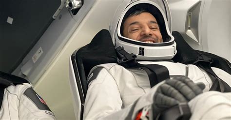 أول تغريدة لرائد الفضاء سلطان النيادي بعد عودته للأرض وكالة سوا الإخبارية