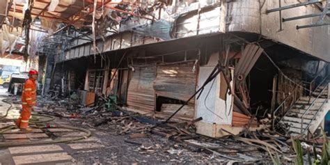 Tim Labfor Polda Jatim Selidiki Penyebab Kebakaran Malang Plaza Merdeka