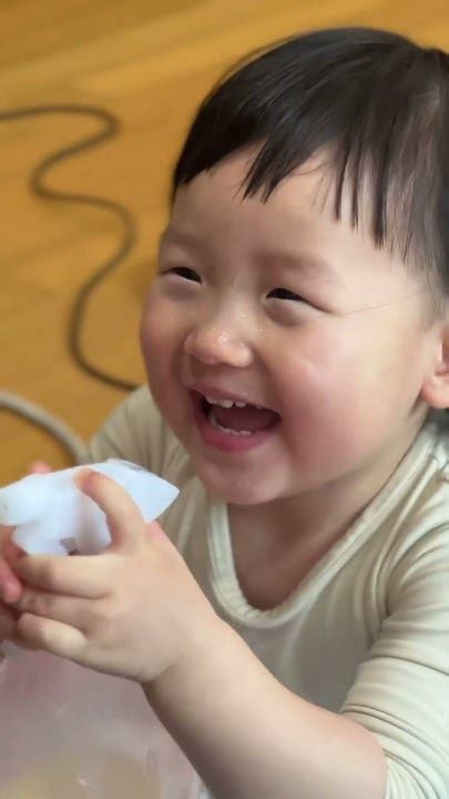 22개월 아기랑 놀기 분무기 하나로 한 시간 Ok Youtube