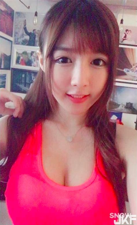 【捕鱼王】甜美正妹「粉紅兇器」超吸睛！「爆乳小背心」殺傷力十足！上健身房的打扮更不得了啊！ 捕鱼王中文网