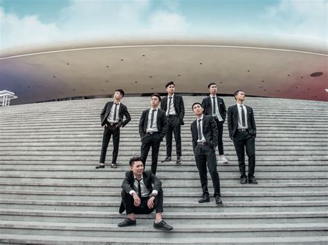 5 Kỹ Thuật Tạo Dáng Chụp ảnh Kỷ Yếu đẹp Cho Nam Chụp ảnh Kỷ Niệm đáng Nhớ