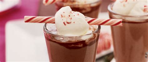 Be Differentact Normal Candy Cane Hot Cocoa