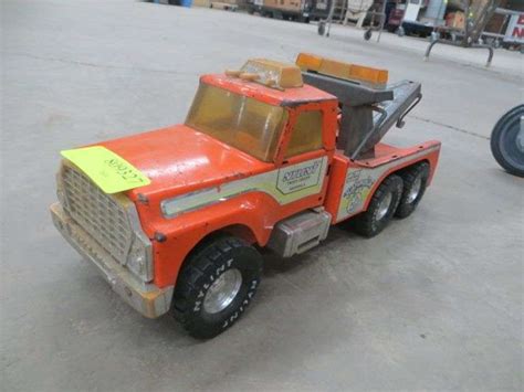 Nylint Pressed Steel Wrecker Lambrecht Auction Inc