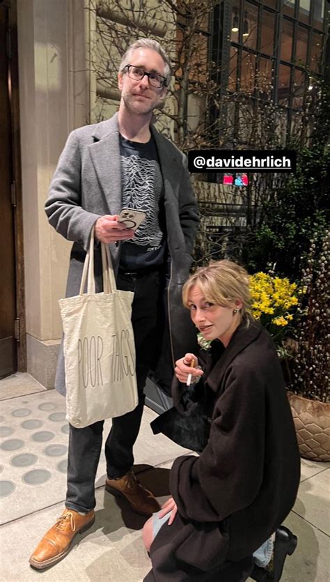 Annie Hamilton Rcelebsncigs