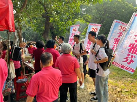 左楠李雅芬選情告急 五寶騎車「搶救」媽媽