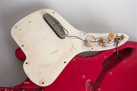 Fender Musicmaster Bass Solid Body Electric Bass Guitar 1975 Retrofret