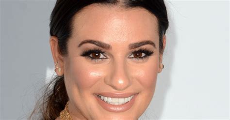 Lea Michele Entièrement Nue En Une Du Magazine Womens Health Uk
