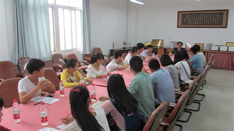 图书馆举办 书香校园”读书月系列活动 河南职业技术学院