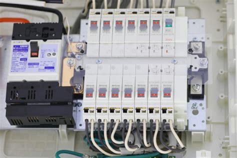 分電盤ブレーカーの見方確認方法まとめマンションリノベ基礎知識 リノベノシゴト