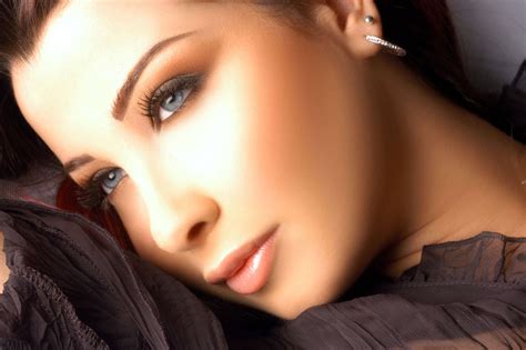 الكشف عن جنس مولود نانسي عجرم الجديد بالصورة صحيفة المقر