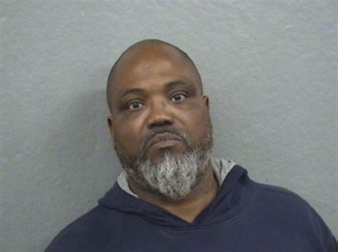 Chicago Area Man Whose Life Sentence Commuted By Obama Charged With