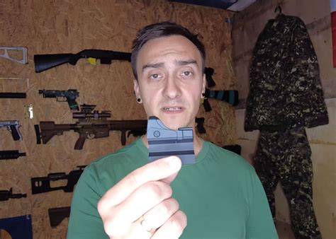 Firefield Impact Mini Reflex Sight For Cqb And More Popular Airsoft Welcome To The Airsoft World