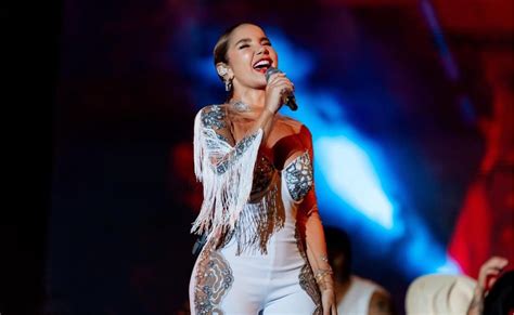 Paola Jara Anunció Sorpresa De Amor Y Amistad Para Sus Seguidores En