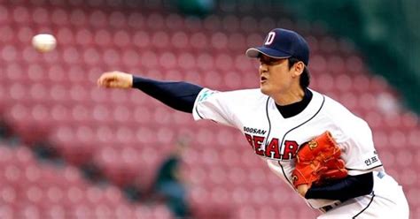 김선우 동료들 호수비 덕분에 승리했다