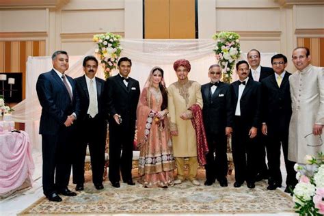 Hum Awaz Entertainment Magazine New Pics Of Reemas Wedding