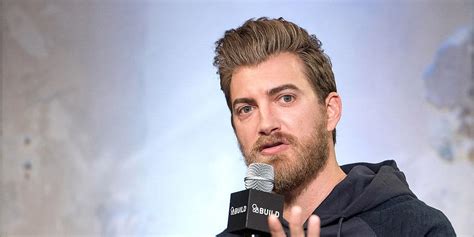 Rhett James Mclaughlins Net Worth Age Wife Wiki