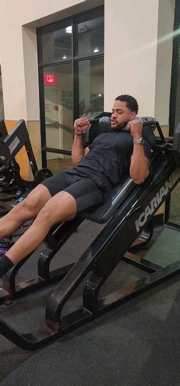 Daniel Valerio Reyes Daniel29v • Instagram Photos And Videos