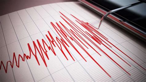 Terremoto In Italia Forte Scossa Di Magnitudo 4 0 Tanta Paura
