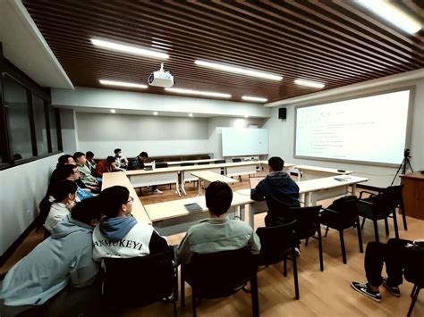 美国威斯康星大学麦迪逊分校Booske教授为师生作在线学术讲座 等离子体与微波电子学研究所