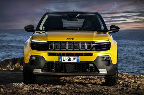 지프 브랜드 최초 순수 전기차 ‘어벤저 2022 파리모터쇼에서 공개