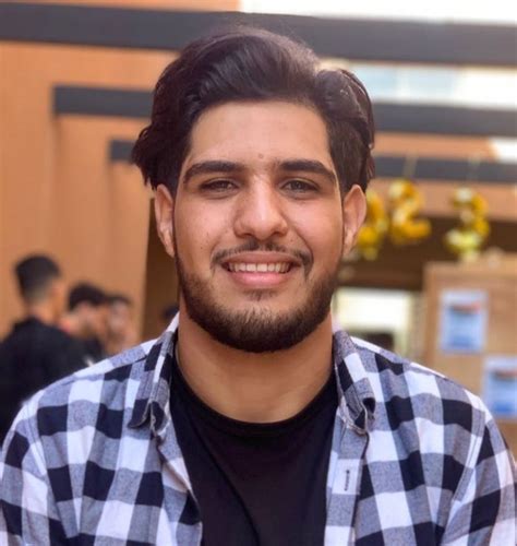 Omar Medium