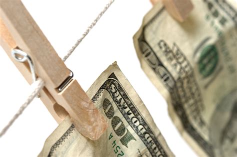 Prevención Del Lavado De Dinero Economía Personal
