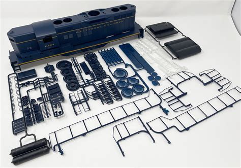 Red Gp9 Shell Bando 6494 Ptd Kit Scale America