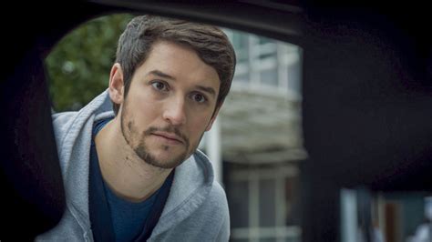 Holby Citys Nic Jackman Cameron Gets Worse What To Watch