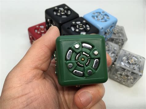 Modular Robotics Cubelets Robot Blocks Review The Gadgeteer