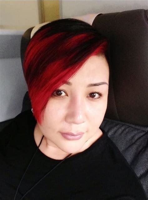 她才是德雲社大老闆，她是郭德綱第二任老婆，是郭麒麟的後媽 每日頭條