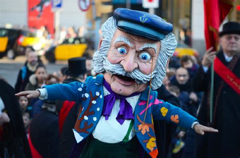 Традиції святкування Нового року в різних країнах світу Читайте на Ukr Net