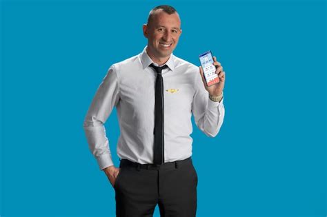 Premium Photo Medium Shot Flight Attendant Holding Smartphone