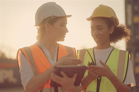 El CSCAE conmemora a las mujeres de la construcción