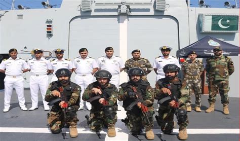 Pak Navy Ship Pns Shamsheer Visits Oman During Regional Maritime