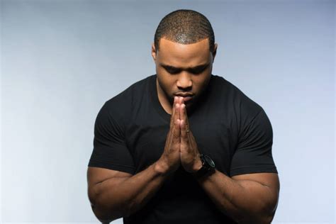 Meet Former Football Player Turned Artist Trinity Dawson