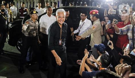 3 Paslon Ikuti Pengundian Nomor Urut Pilpres 2024 Di Gedung Kpu Foto