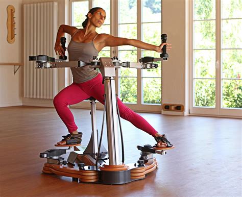 Profile Juliu Horvath