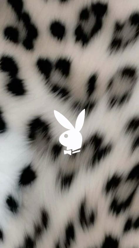 Y2k Cheetah Print Wallpaper