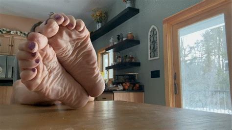 Sole Delish Long Toe Sally Clips4sale
