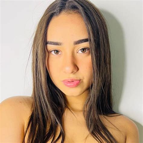 Valery Altamar Height Weight Bio Wiki Age Photo Instagram