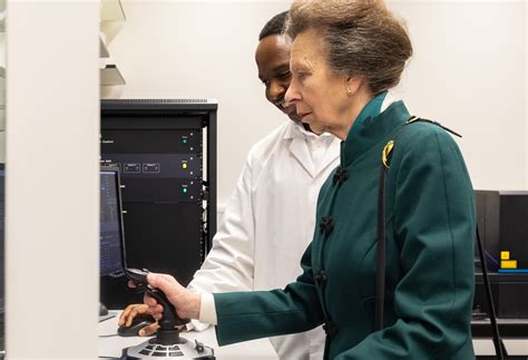 Royal Opening For New Mrc Laboratory Of Medical Sciences Building Imperial News Imperial