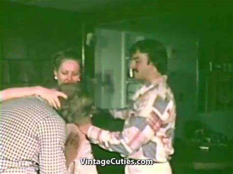 Hairy Waitress Sex Servicing Two Guys 1970s Vintage Blowjob Blowjob