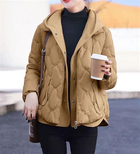 포스티 아이보리당일출고 니트 후드 이중버튼 퀄팅 덕다운 패딩 Rl6jp932