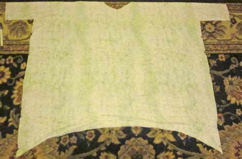 The Crafty Novice DIY Sew Rectangle Top Modified