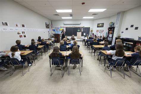 Classrooms Reflect Our Classical Values The Classical Classroom