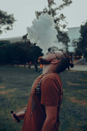 Everything You Need To Know About Vaping The Harmony Company